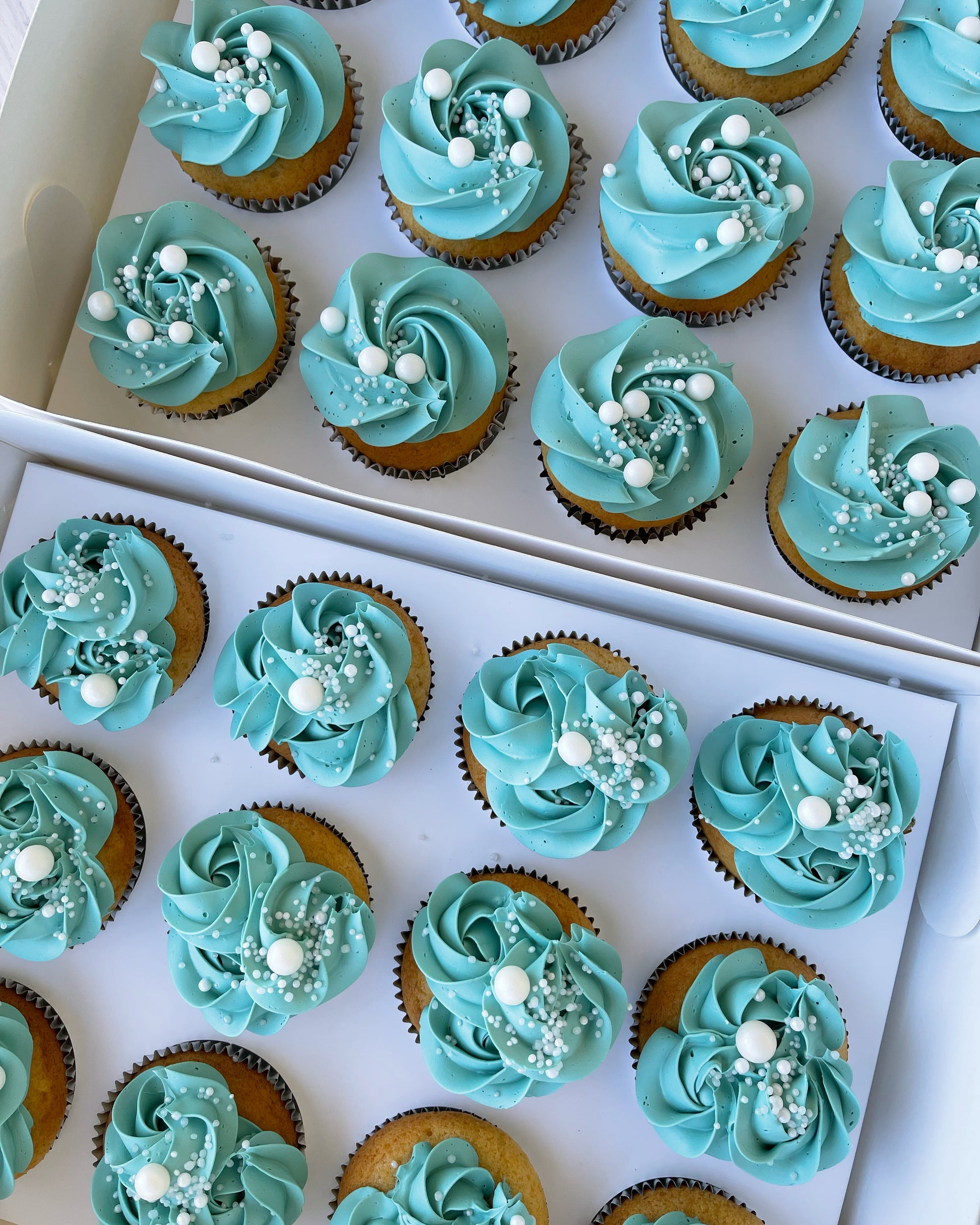 The Minimalist Cupcakes - From $80